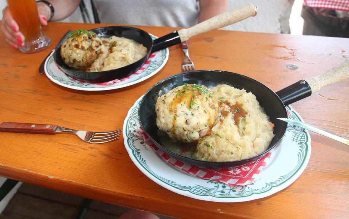 Österreichische Küche & Spezialitäten: Rezepte und Hintergründe