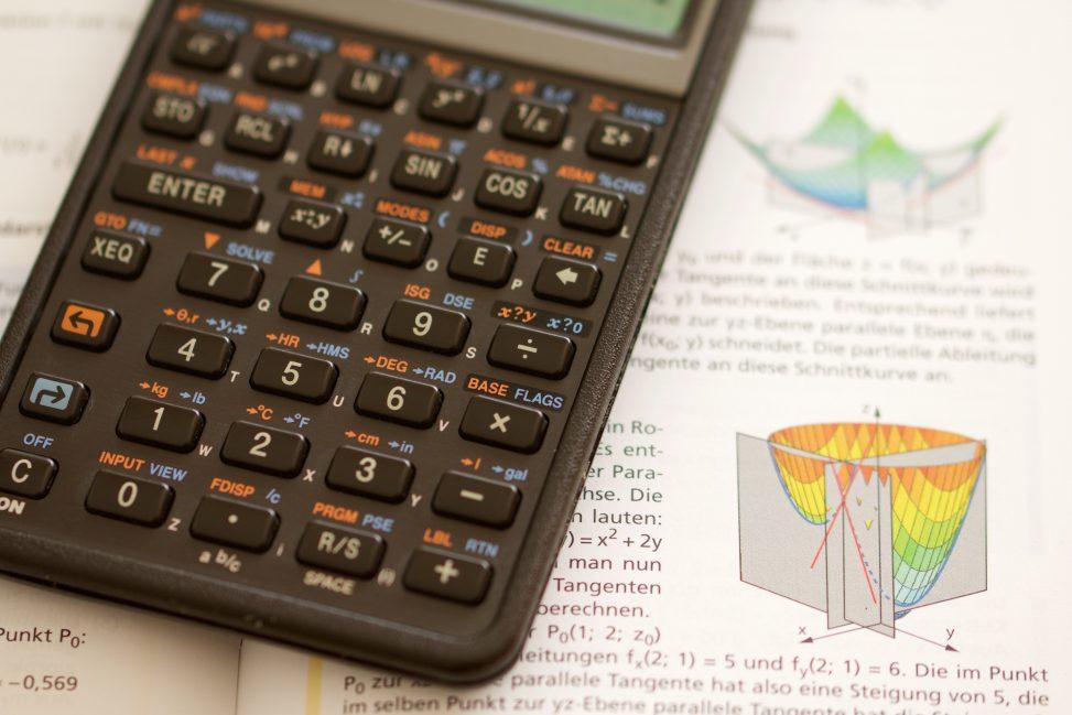 Mathe Material: Deine unumgängliche Grundausstattung